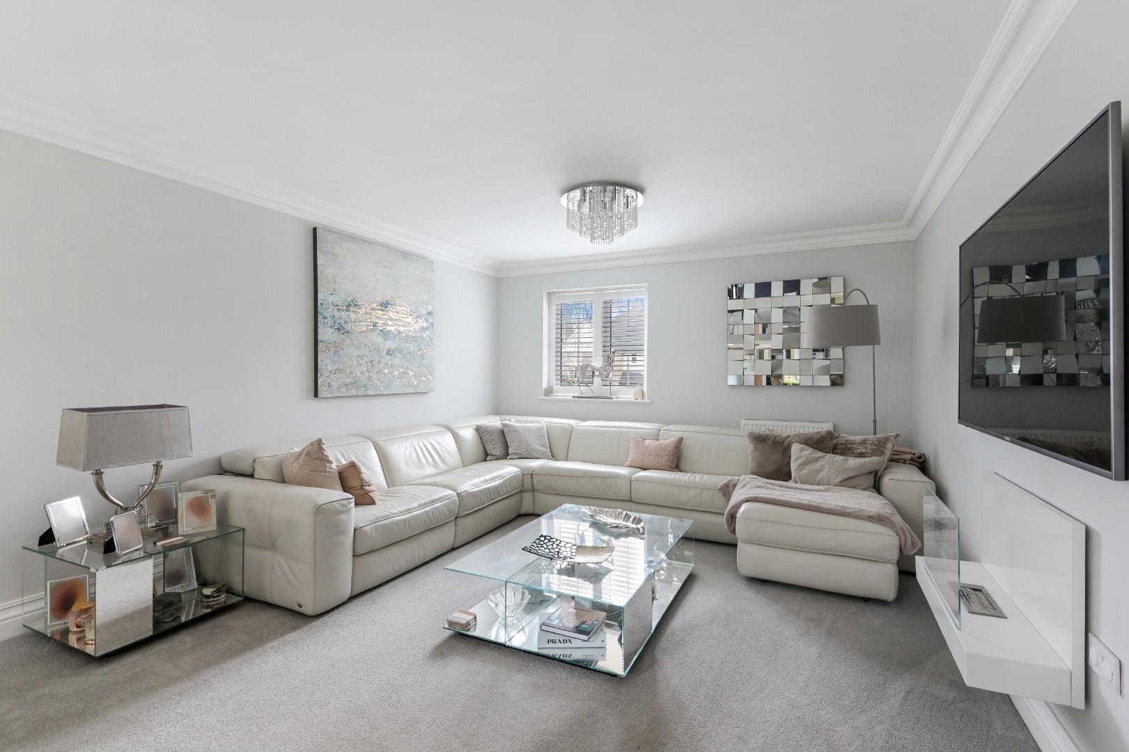 Acorn Close, Banstead | The Personal Agent